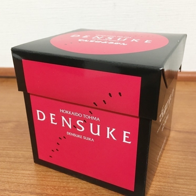 The Densuke Watermelon from Toma! And its related products | asatan