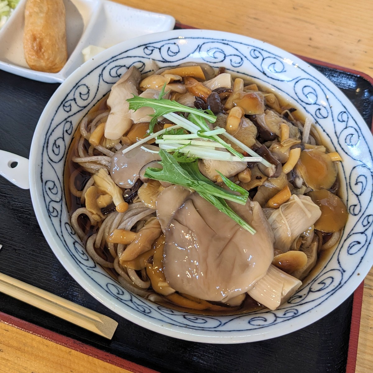 秋の味覚きのこを使った美味しいお蕎麦3つ | asatan